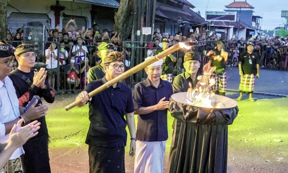 Bupati Adi Arnawa Buka Jimbaran Culture Festival dan Lomba Ogoh-ogoh ...
